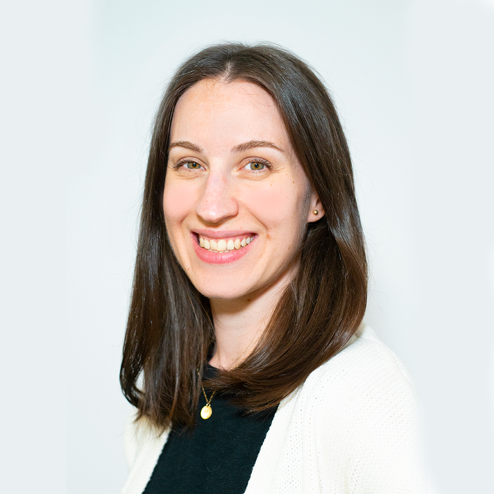 Emily Perez's Instagram, Twitter & Facebook on IDCrawl